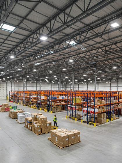 3PL vs. In-House Fulfillment: What's Best for Your E-Commerce Brand ...